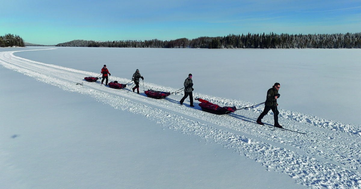 500km through fire and ice - Soldier magazine